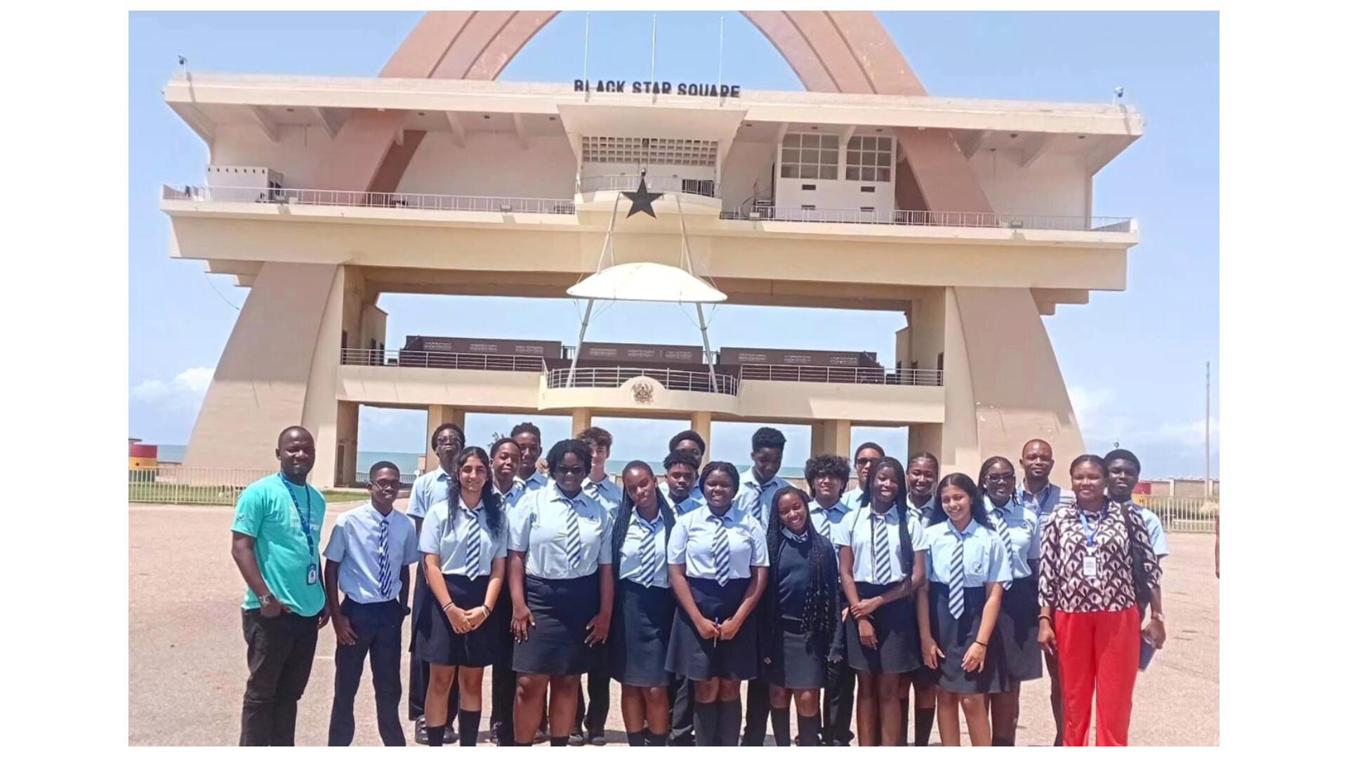A Bus Tour Experience for Form 3 Students – TRRS